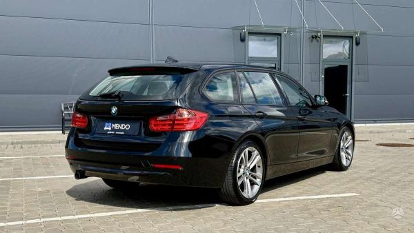 Melns BMW 320 2013 Viļņa, ar dzinēja tilpumu 2.00 L un nobraukumu 194 tūkst. km par 8990 €, foto 2 vietnē AUTOMOTO.COM.LV