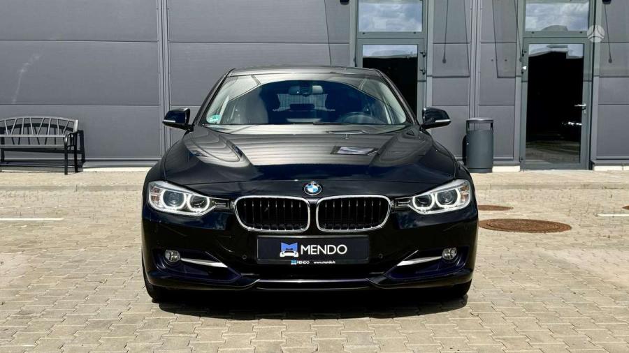 Melns BMW 320 2013 Viļņa, ar dzinēja tilpumu 2.00 L un nobraukumu 194 tūkst. km par 8990 €, foto 8 vietnē AUTOMOTO.COM.LV