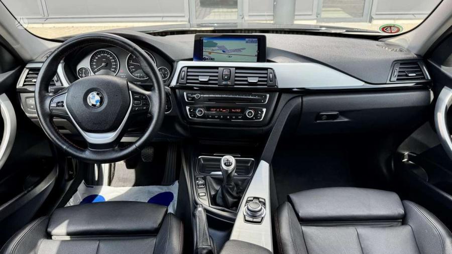 Melns BMW 320 2013 Viļņa, ar dzinēja tilpumu 2.00 L un nobraukumu 194 tūkst. km par 8990 €, foto 22 vietnē AUTOMOTO.COM.LV
