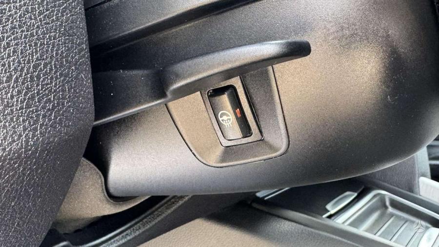 Melns BMW 320 2013 Viļņa, ar dzinēja tilpumu 2.00 L un nobraukumu 194 tūkst. km par 8990 €, foto 25 vietnē AUTOMOTO.COM.LV