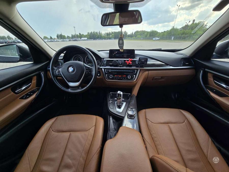 Black BMW 320 2013 in Marijampole, with an engine capacity of 2.00 L and mileage of 319 thousand km for 7750 €, photo 17 on AUTOMOTO.COM.LV