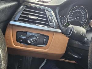 Black BMW 320 2013 in Marijampole, with an engine capacity of 2.00 L and mileage of 319 thousand km for 7750 €, photo 32 on AUTOMOTO.COM.LV