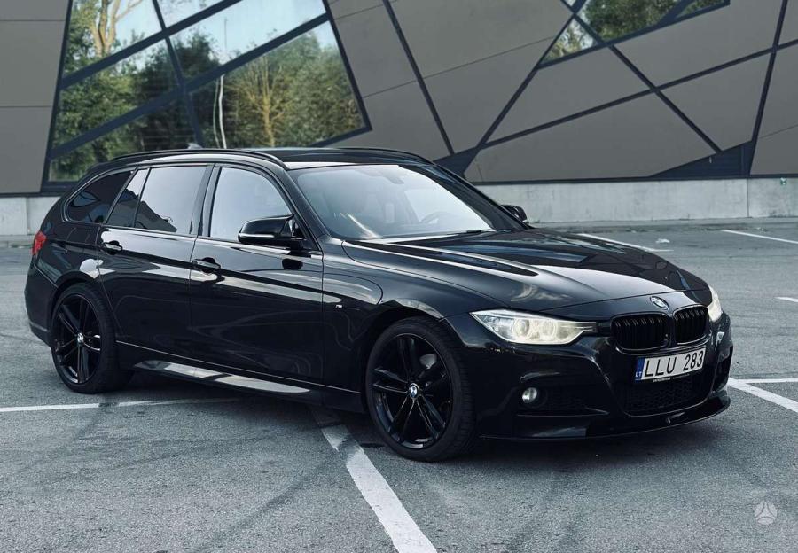 Melns BMW 320 2013 Šauļi, ar dzinēja tilpumu 2.00 L un nobraukumu 297 tūkst. km par 9300 €, foto 1 vietnē AUTOMOTO.COM.LV