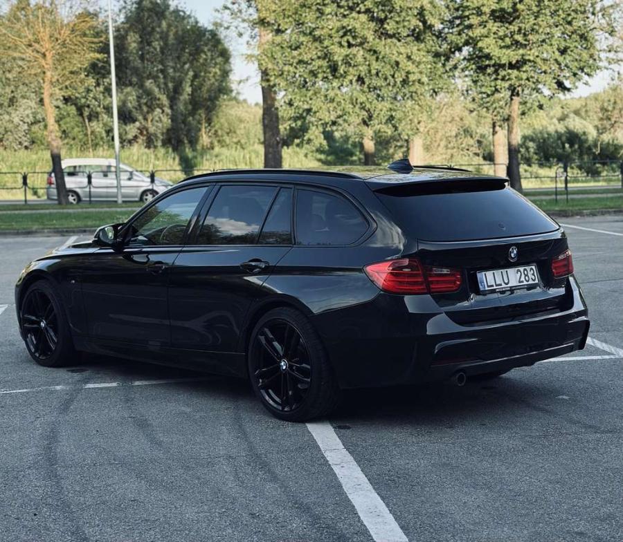 Melns BMW 320 2013 Šauļi, ar dzinēja tilpumu 2.00 L un nobraukumu 297 tūkst. km par 9300 €, foto 5 vietnē AUTOMOTO.COM.LV