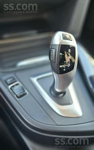 Melns BMW 320 2013 Saldus, ar dzinēja tilpumu 2.00 L un nobraukumu 364 tūkst. km par 9500 €, foto 17 vietnē AUTOMOTO.COM.LV