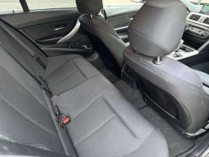 Melns BMW 320 2013 Kauņa, ar dzinēja tilpumu 2.00 L un nobraukumu 278 tūkst. km par 8800 €, foto 11 vietnē AUTOMOTO.COM.LV