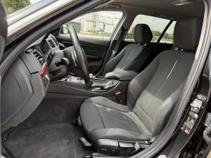 Melns BMW 320 2013 Marijampole, ar dzinēja tilpumu 2.00 L un nobraukumu 283 tūkst. km par 8450 €, foto 14 vietnē AUTOMOTO.COM.LV