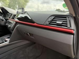 Melns BMW 320 2013 Marijampole, ar dzinēja tilpumu 2.00 L un nobraukumu 283 tūkst. km par 8450 €, foto 21 vietnē AUTOMOTO.COM.LV