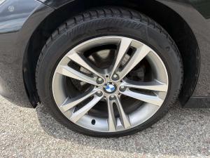 Melns BMW 320 2013 Marijampole, ar dzinēja tilpumu 2.00 L un nobraukumu 283 tūkst. km par 8450 €, foto 29 vietnē AUTOMOTO.COM.LV