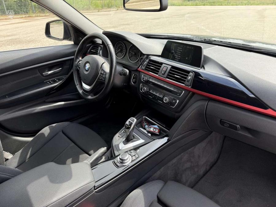 Melns BMW 320 2013 Marijampole, ar dzinēja tilpumu 2.00 L un nobraukumu 283 tūkst. km par 8450 €, foto 30 vietnē AUTOMOTO.COM.LV