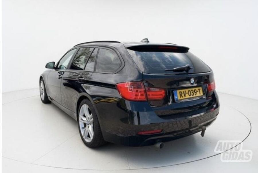 Melns BMW 320 2013 Viļņa, ar dzinēja tilpumu 2.00 L un nobraukumu 295 tūkst. km par 4899 €, foto 3 vietnē AUTOMOTO.COM.LV