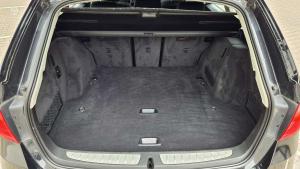 Black BMW 320 2013 in Kaunas, with an engine capacity of 2.00 L and mileage of 340 thousand km for 6650 €, photo 11 on AUTOMOTO.COM.LV