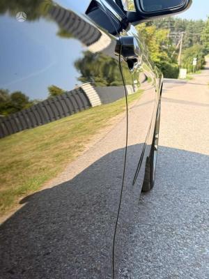 Black BMW 320 2013 in Utena, with an engine capacity of 2.00 L and mileage of 330 thousand km for 6400 €, photo 7 on AUTOMOTO.COM.LV