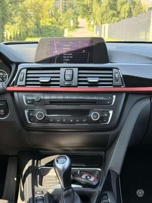 Black BMW 320 2013 in Utena, with an engine capacity of 2.00 L and mileage of 330 thousand km for 6600 €, photo 11 on AUTOMOTO.COM.LV