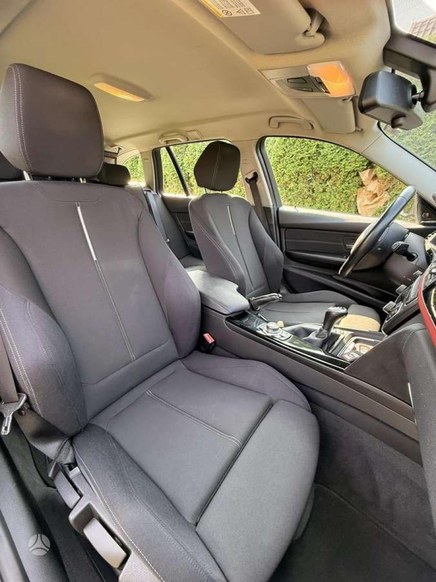 Black BMW 320 2013 in Utena, with an engine capacity of 2.00 L and mileage of 330 thousand km for 6600 €, photo 19 on AUTOMOTO.COM.LV