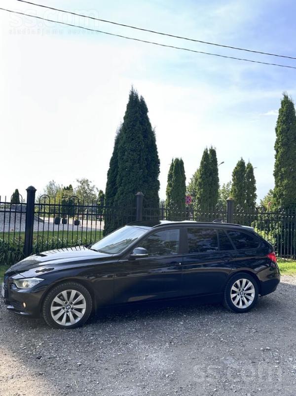 Black BMW 320 2013 in Ludza, with an engine capacity of 2.00 L and mileage of 299 thousand km for 6500 €, photo 4 on AUTOMOTO.COM.LV