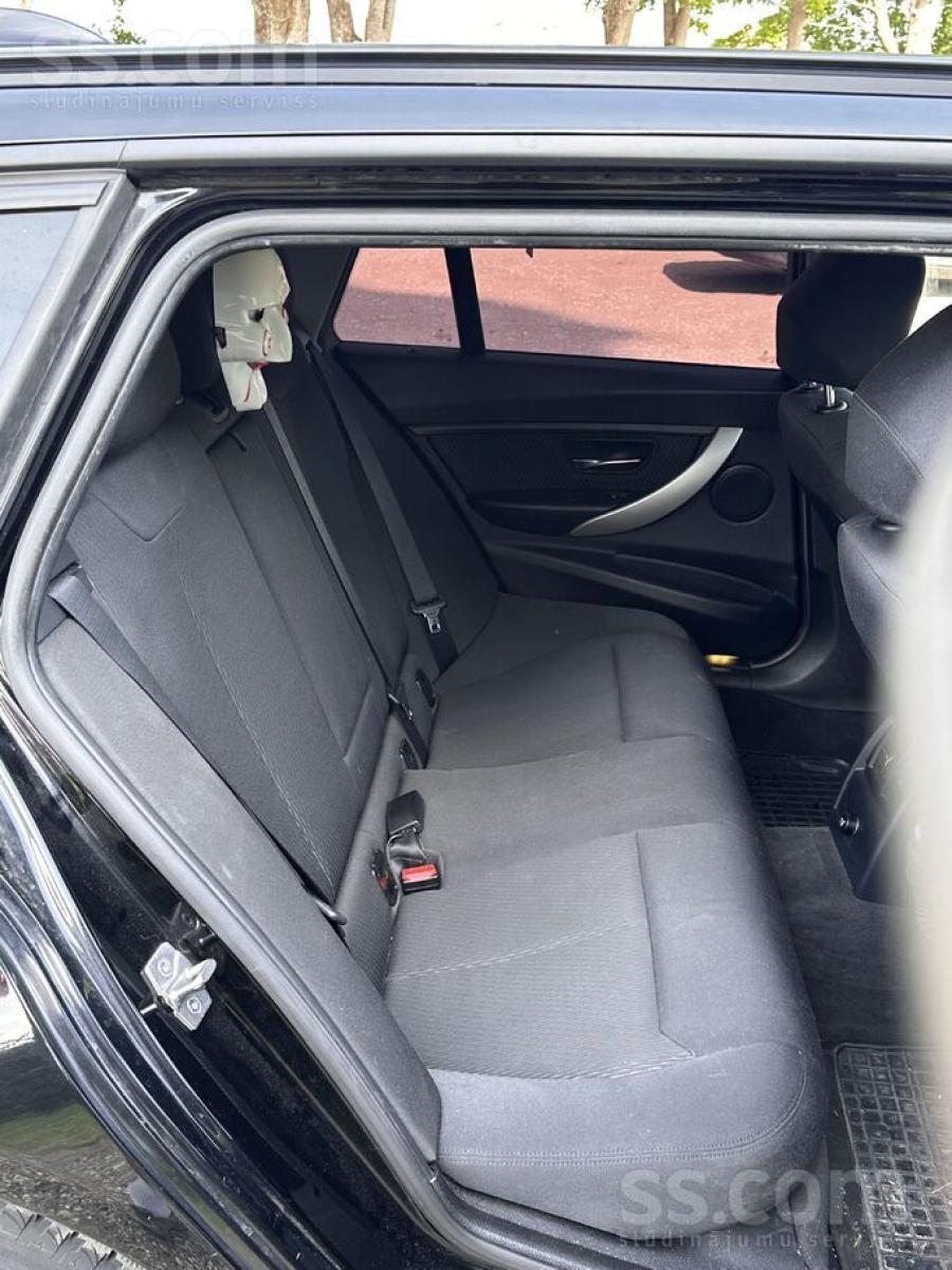 Black BMW 320 2013 in Ludza, with an engine capacity of 2.00 L and mileage of 299 thousand km for 6500 €, photo 11 on AUTOMOTO.COM.LV