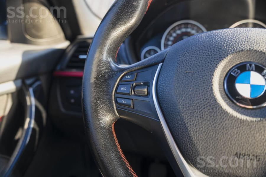 Melns BMW 320 2013 Rīga, ar dzinēja tilpumu 2.00 L un nobraukumu 406 tūkst. km par 9900 €, foto 14 vietnē AUTOMOTO.COM.LV