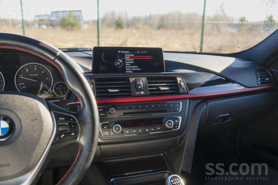 Melns BMW 320 2013 Rīga, ar dzinēja tilpumu 2.00 L un nobraukumu 406 tūkst. km par 9900 €, foto 20 vietnē AUTOMOTO.COM.LV