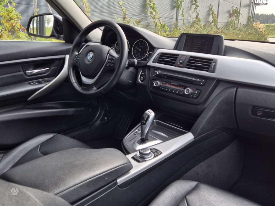 Black BMW 320 2013 in Vilnius, with an engine capacity of 2.00 L and mileage of 298 thousand km for 6999 €, photo 7 on AUTOMOTO.COM.LV