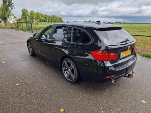Black BMW 320 2013 in Kaunas, with an engine capacity of 2.00 L and mileage of 285 thousand km for 5000 €, photo 6 on AUTOMOTO.COM.LV