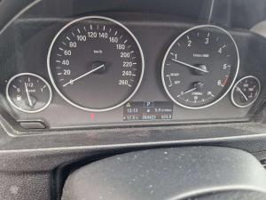 Black BMW 320 2013 in Kaunas, with an engine capacity of 2.00 L and mileage of 285 thousand km for 5000 €, photo 15 on AUTOMOTO.COM.LV