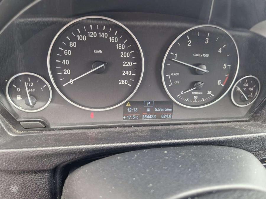 Black BMW 320 2013 in Kaunas, with an engine capacity of 2.00 L and mileage of 285 thousand km for 5000 €, photo 15 on AUTOMOTO.COM.LV
