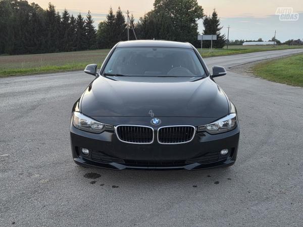 Melns BMW 320 2013 Kauņa, ar dzinēja tilpumu 2.00 L un nobraukumu 285 tūkst. km par 5250 €, foto 9 vietnē AUTOMOTO.COM.LV