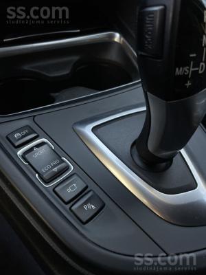 Black BMW 320 2013 in Riga, with an engine capacity of 2.00 L and mileage of 351 thousand km for 9500 €, photo 12 on AUTOMOTO.COM.LV