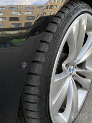 Black BMW 320 2013 in Riga, with an engine capacity of 2.00 L and mileage of 351 thousand km for 9500 €, photo 18 on AUTOMOTO.COM.LV