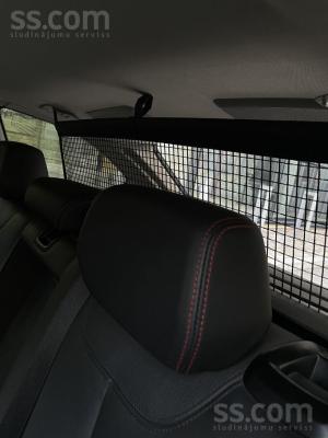 Black BMW 320 2013 in Riga, with an engine capacity of 2.00 L and mileage of 351 thousand km for 9500 €, photo 19 on AUTOMOTO.COM.LV