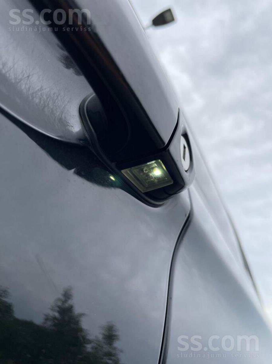 Melns BMW 320 2013 Dobele, ar dzinēja tilpumu 2.00 L un nobraukumu 400 tūkst. km par 8490 €, foto 11 vietnē AUTOMOTO.COM.LV