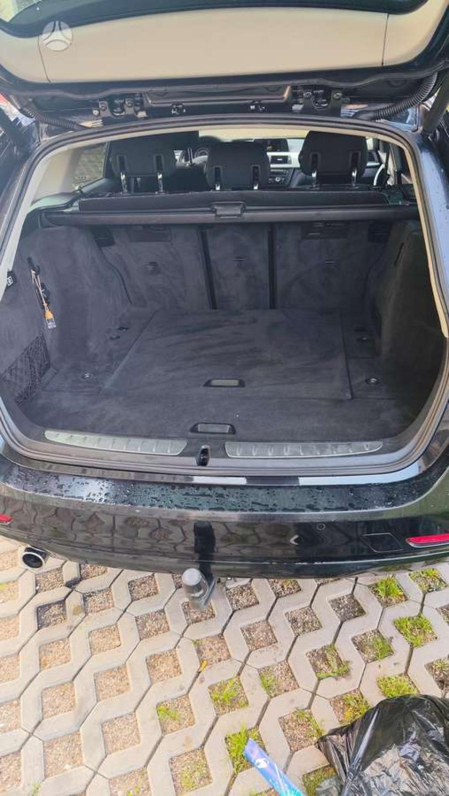 Melns BMW 320 2013 Kauņa, ar dzinēja tilpumu 2.00 L un nobraukumu 282 tūkst. km par 5900 €, foto 11 vietnē AUTOMOTO.COM.LV