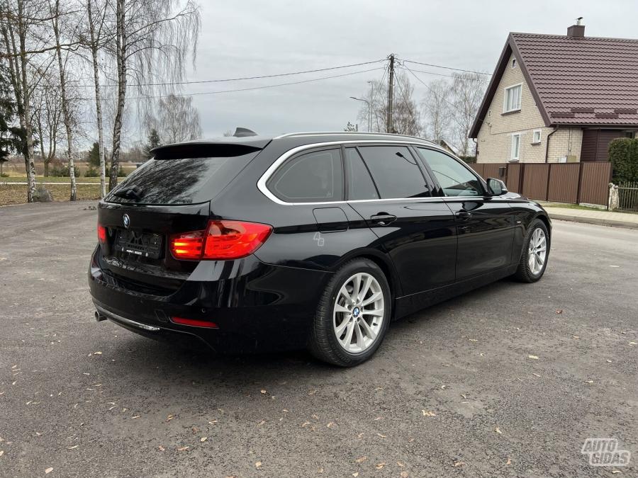 Black BMW 320 2014 in Siauliai, with an engine capacity of 2.00 L and mileage of 273 thousand km for 10450 €, photo 4 on AUTOMOTO.COM.LV