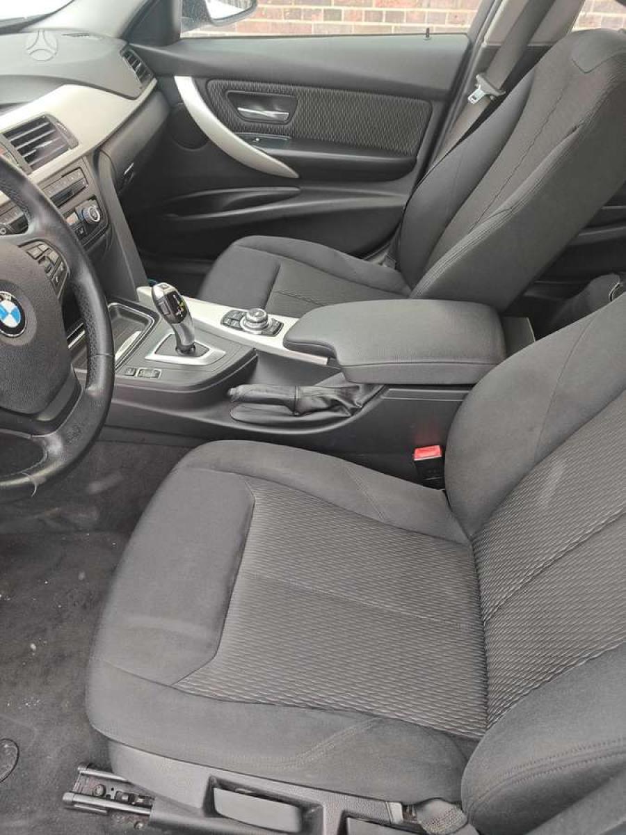Black BMW 320 2014 in Klaipeda, with an engine capacity of 2.00 L and mileage of 265 thousand km for 6350 €, photo 16 on AUTOMOTO.COM.LV