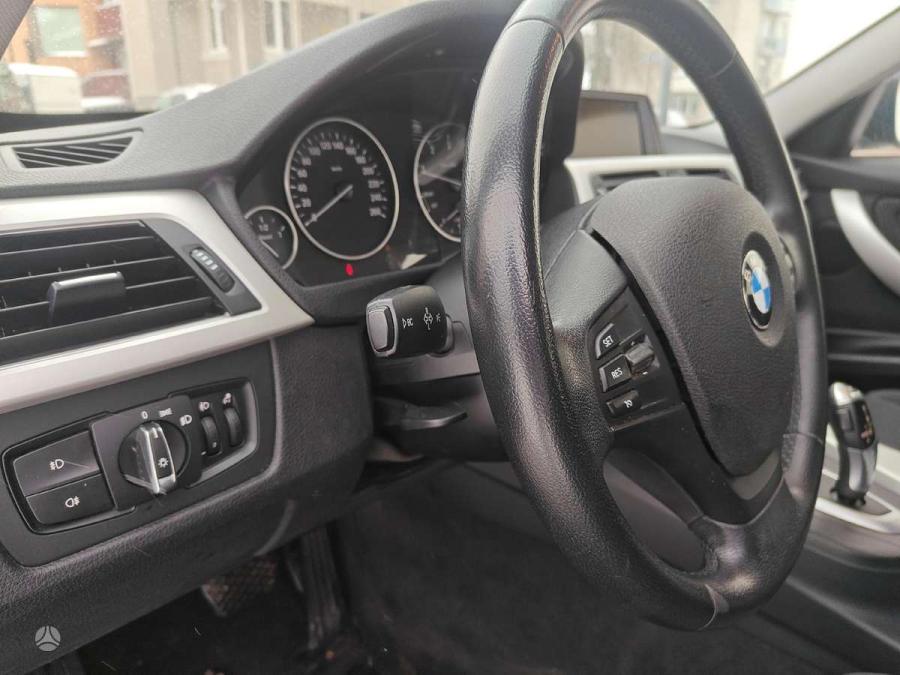 Black BMW 320 2014 in Klaipeda, with an engine capacity of 2.00 L and mileage of 265 thousand km for 6350 €, photo 18 on AUTOMOTO.COM.LV
