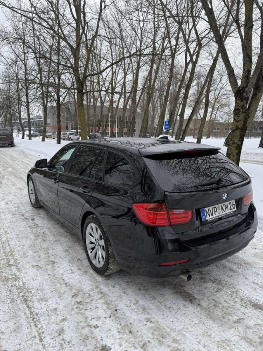 Melns BMW 320 2014 Klaipėda, ar dzinēja tilpumu 2.00 L un nobraukumu 242 tūkst. km par 7150 €, foto 3 vietnē AUTOMOTO.COM.LV
