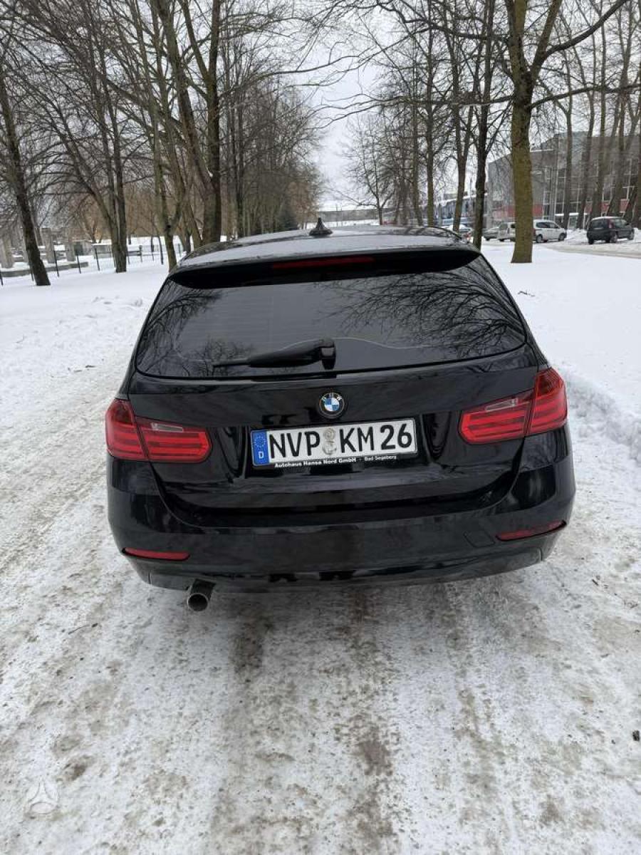 Melns BMW 320 2014 Klaipėda, ar dzinēja tilpumu 2.00 L un nobraukumu 242 tūkst. km par 7150 €, foto 4 vietnē AUTOMOTO.COM.LV
