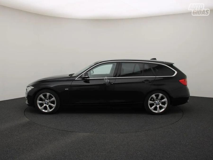 Black BMW 320 2014 in Vilnius, with an engine capacity of 2.00 L and mileage of 229 thousand km for 10899 €, photo 7 on AUTOMOTO.COM.LV