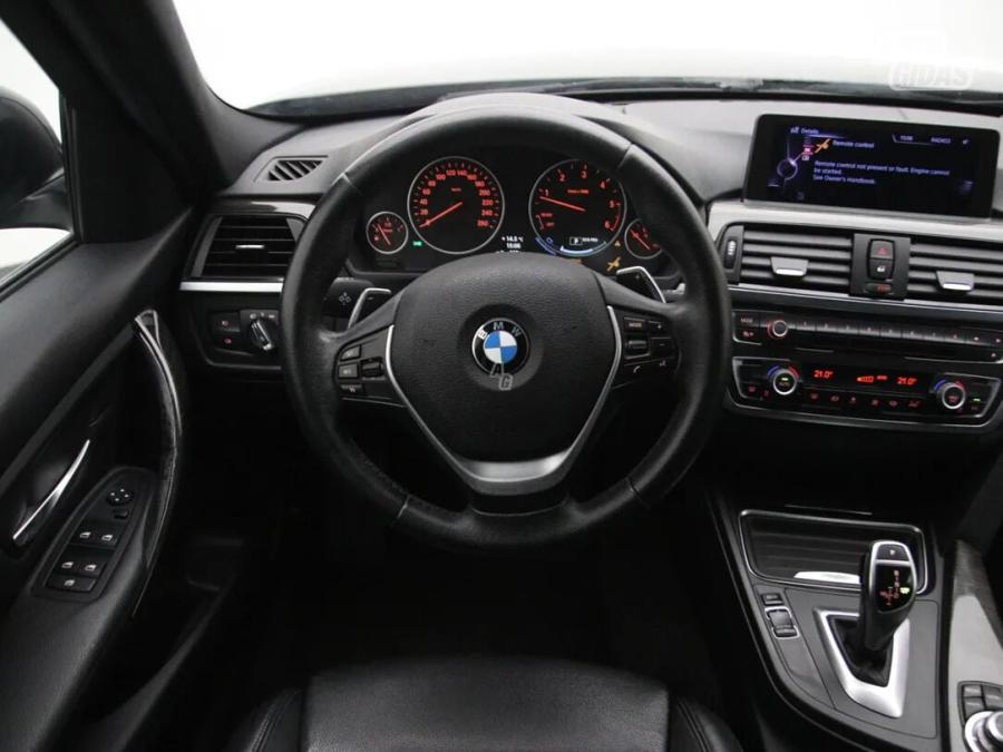 Black BMW 320 2014 in Vilnius, with an engine capacity of 2.00 L and mileage of 229 thousand km for 10899 €, photo 18 on AUTOMOTO.COM.LV