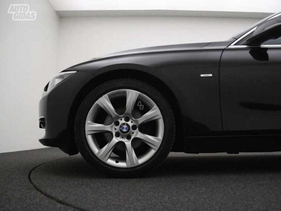 Black BMW 320 2014 in Vilnius, with an engine capacity of 2.00 L and mileage of 229 thousand km for 10899 €, photo 29 on AUTOMOTO.COM.LV