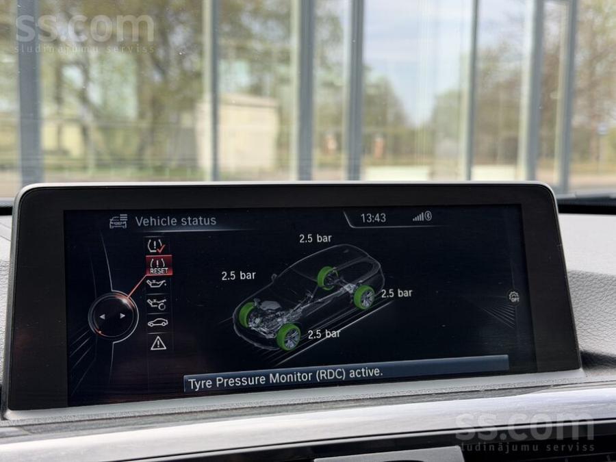 Melns BMW 320 2014 Rīga, ar dzinēja tilpumu 2.00 L un nobraukumu 250 tūkst. km par 11700 €, foto 15 vietnē AUTOMOTO.COM.LV
