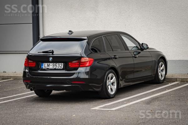 Melns BMW 320 2014 Rīga, ar dzinēja tilpumu 2.00 L un nobraukumu 274 tūkst. km par 8250 €, foto 4 vietnē AUTOMOTO.COM.LV