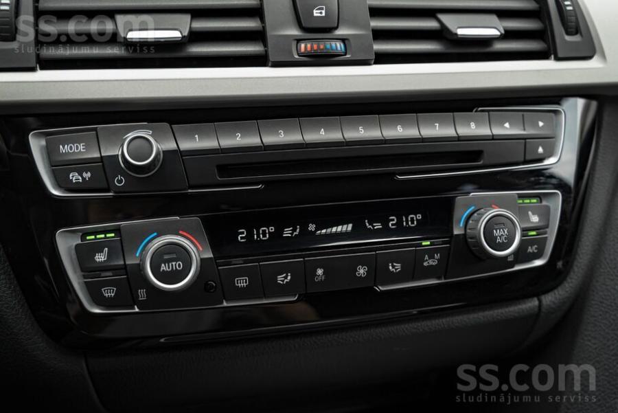 Black BMW 320 2014 in Riga, with an engine capacity of 2.00 L and mileage of 274 thousand km for 8250 €, photo 23 on AUTOMOTO.COM.LV