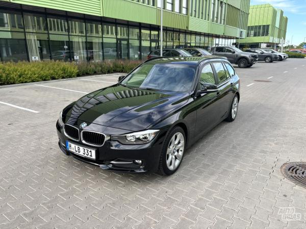 Melns BMW 320 2014 Kauņa, ar dzinēja tilpumu 2.00 L un nobraukumu 318 tūkst. km par 7950 €, foto 1 vietnē AUTOMOTO.COM.LV