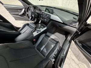 Black BMW 320 2014 in Riga, with an engine capacity of 2.00 L and mileage of 260 thousand km for 10300 €, photo 10 on AUTOMOTO.COM.LV