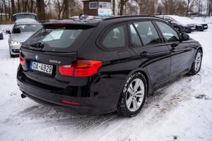 Black BMW 320 2014 in Riga, with an engine capacity of 2.00 L and mileage of 314 thousand km for 9500 €, photo 23 on AUTOMOTO.COM.LV