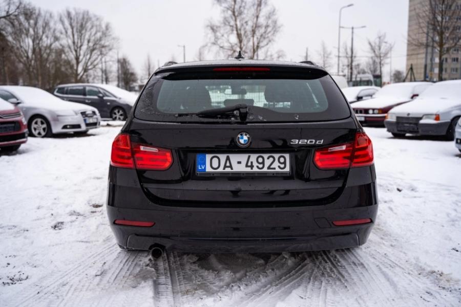 Black BMW 320 2014 in Riga, with an engine capacity of 2.00 L and mileage of 314 thousand km for 9500 €, photo 24 on AUTOMOTO.COM.LV