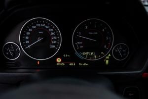Black BMW 320 2014 in Riga, with an engine capacity of 2.00 L and mileage of 314 thousand km for 9500 €, photo 25 on AUTOMOTO.COM.LV