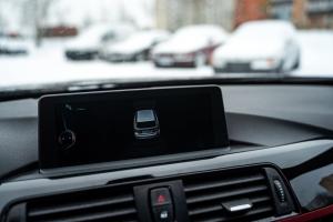 Black BMW 320 2014 in Riga, with an engine capacity of 2.00 L and mileage of 314 thousand km for 9500 €, photo 27 on AUTOMOTO.COM.LV